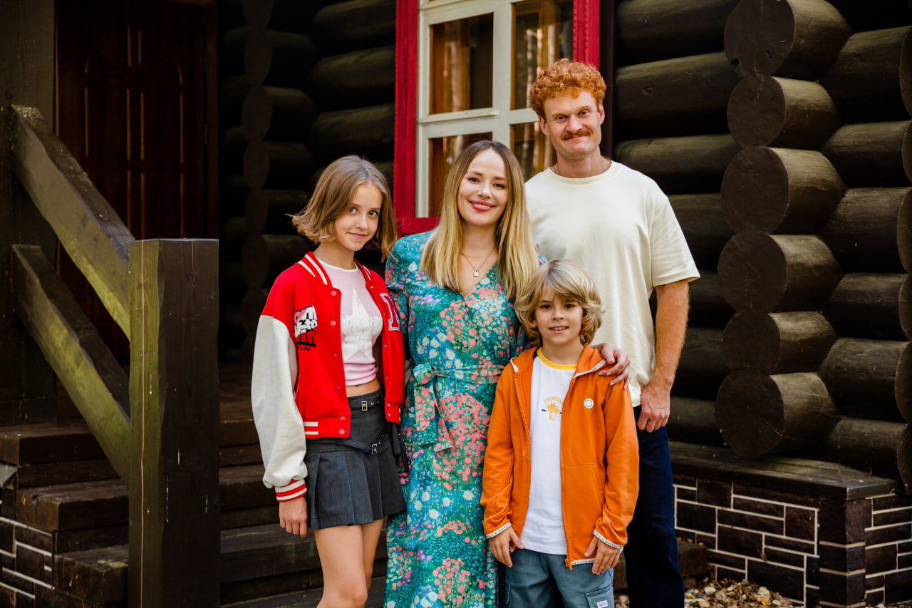 Виталия Корниенко, Людмила Артемьева, Зоя Бербер в сказке для всей семьи «Маша и Медведи ...