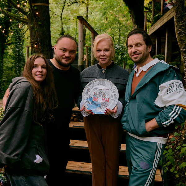 Александр Ревва, Елена Валюшкина, Никита Тарасов в семейной комедии «Ждун 2» | Intermoda.Ru ...